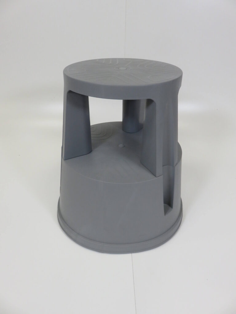 Plastic Kickstool - HL Display Ireland