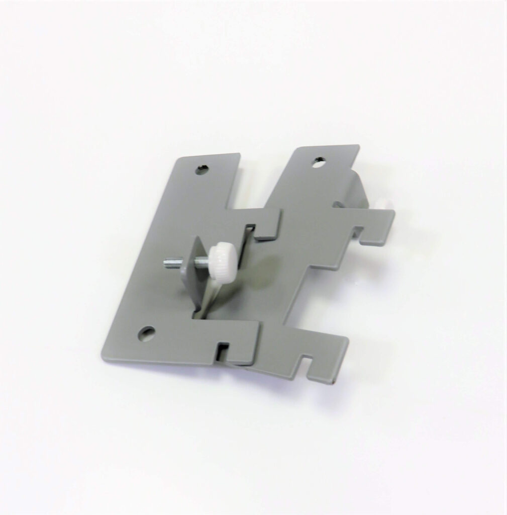 Small Aisle Fin Upright Bracket - HL Display Ireland